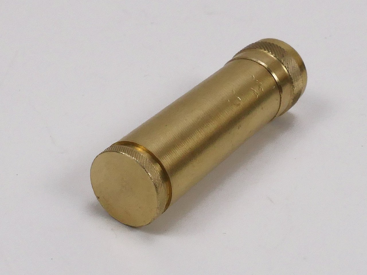 Screw container / screw capsule for cyanide (hydrogen cyanide) ampoules ...