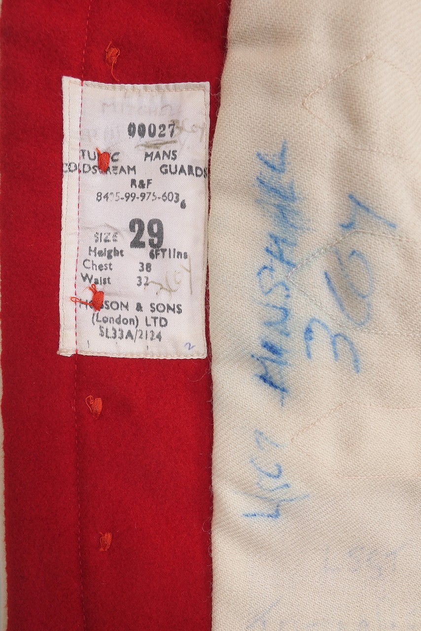 British Army Coldstream Guards Red Trooper Tunic Parade Uniform | Lomax ...