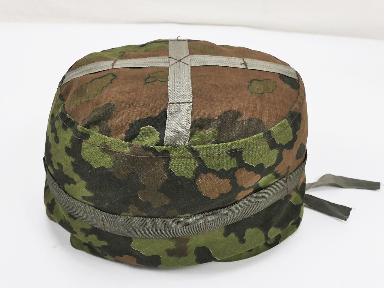 Waffen SS helmet cover oak leaves paratrooper helmet camouflage cover ...