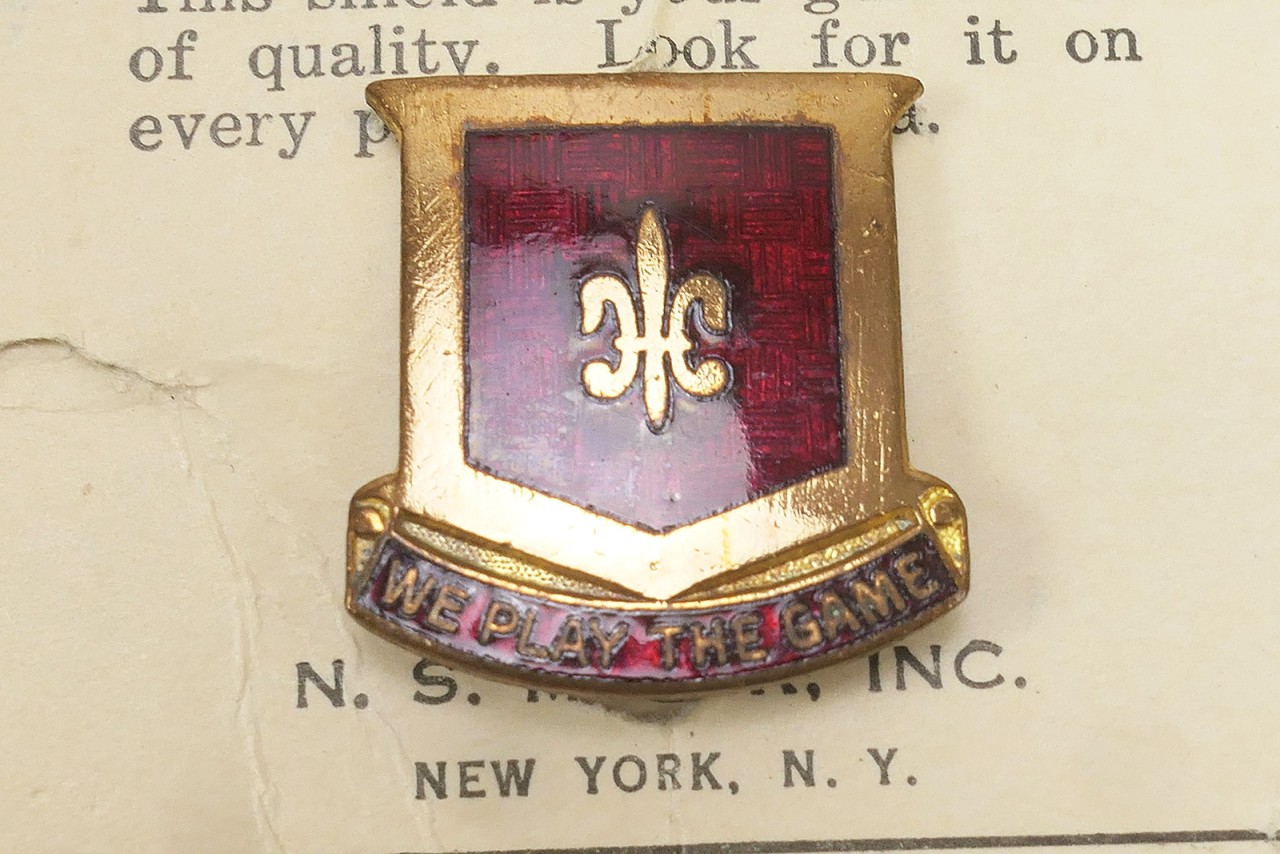 US WW2 Military Unit Crests Unit Insignia 131st Field Artillery Pin ...