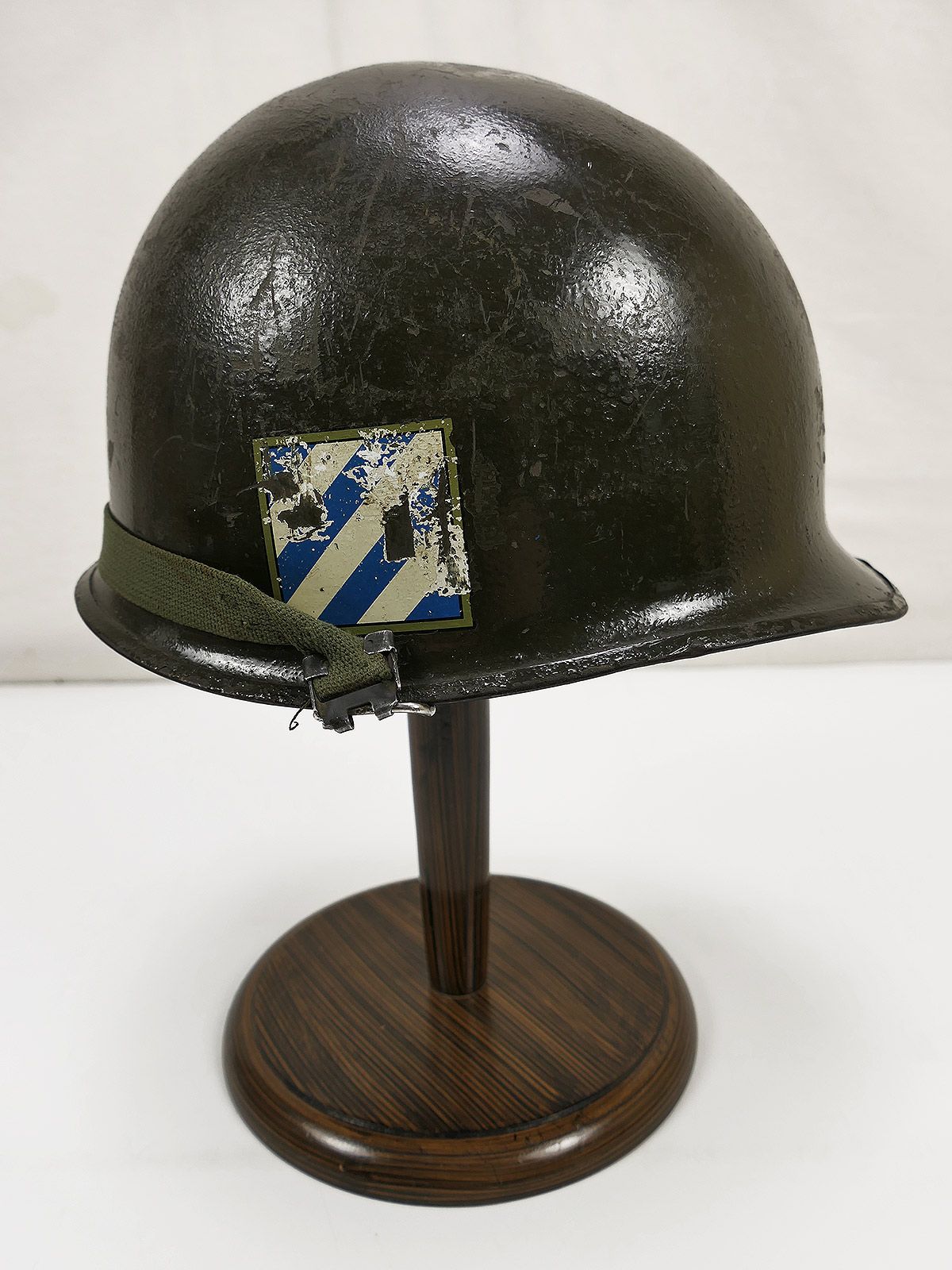 Original US M1 steel helmet Vietnam Era with original helmet liner 60s ...