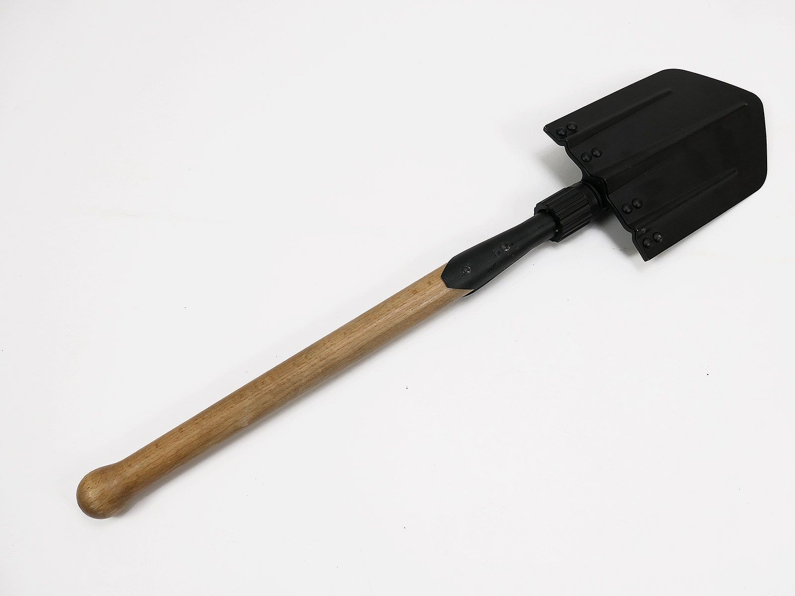 WW2 Wehrmacht folding spade with folding spade bag 1st model spade bag ...