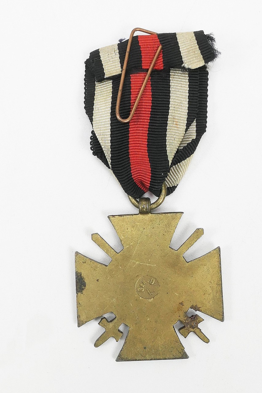 WK1 Front-line fighter Cross of Honor 1914/1918 with swords | Lomax Militaria