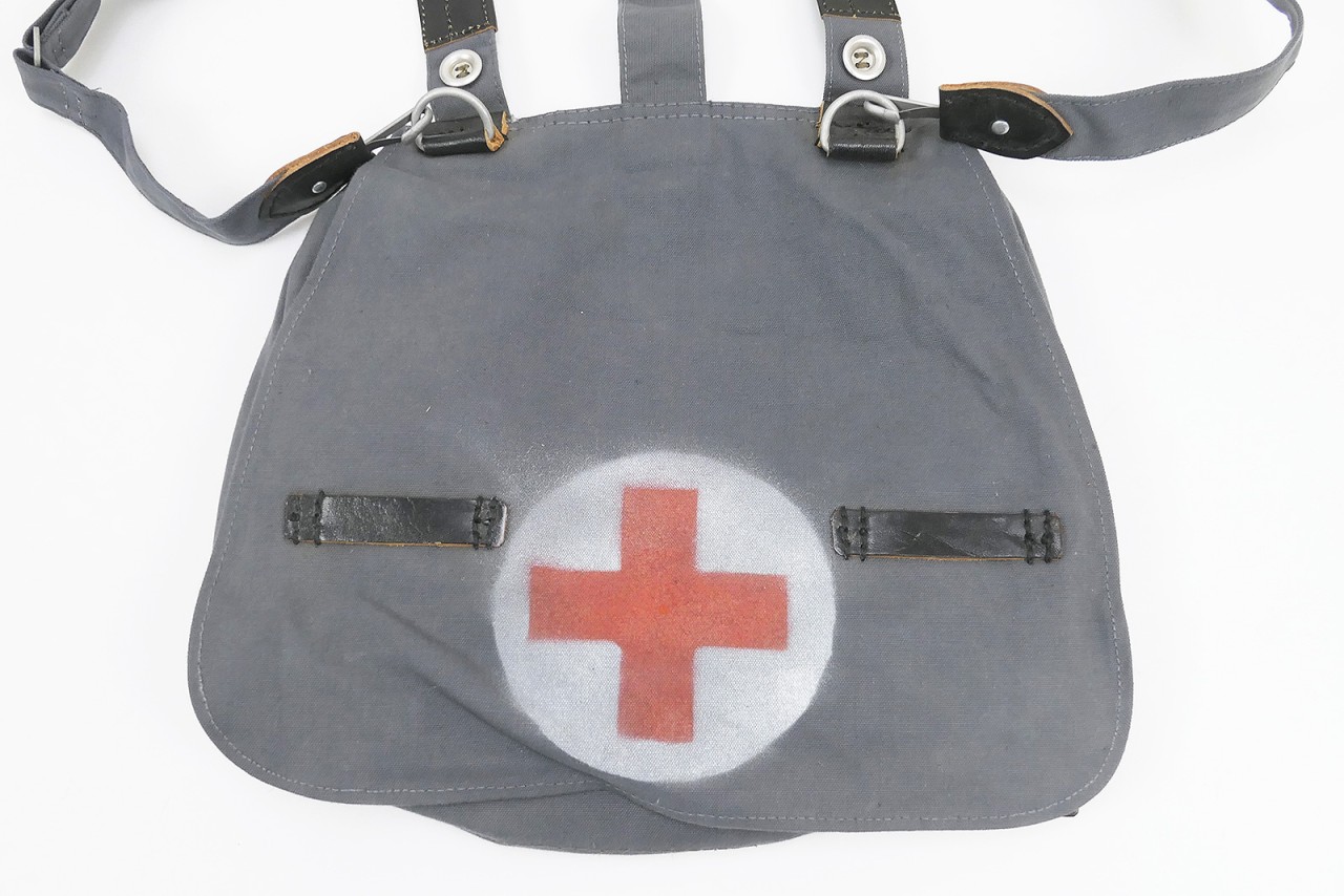 #2 WL medic haversack set Red Cross blue-grey with carrying strap and ...